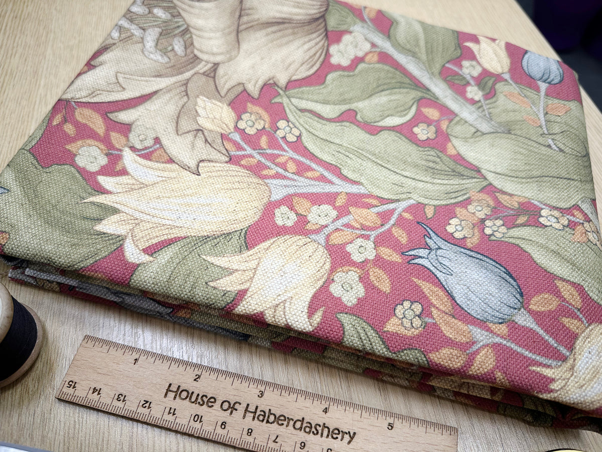 UPHOLSTERY FABRIC REMNANT - William Morris Helmshore Print Fabric - 1m ...